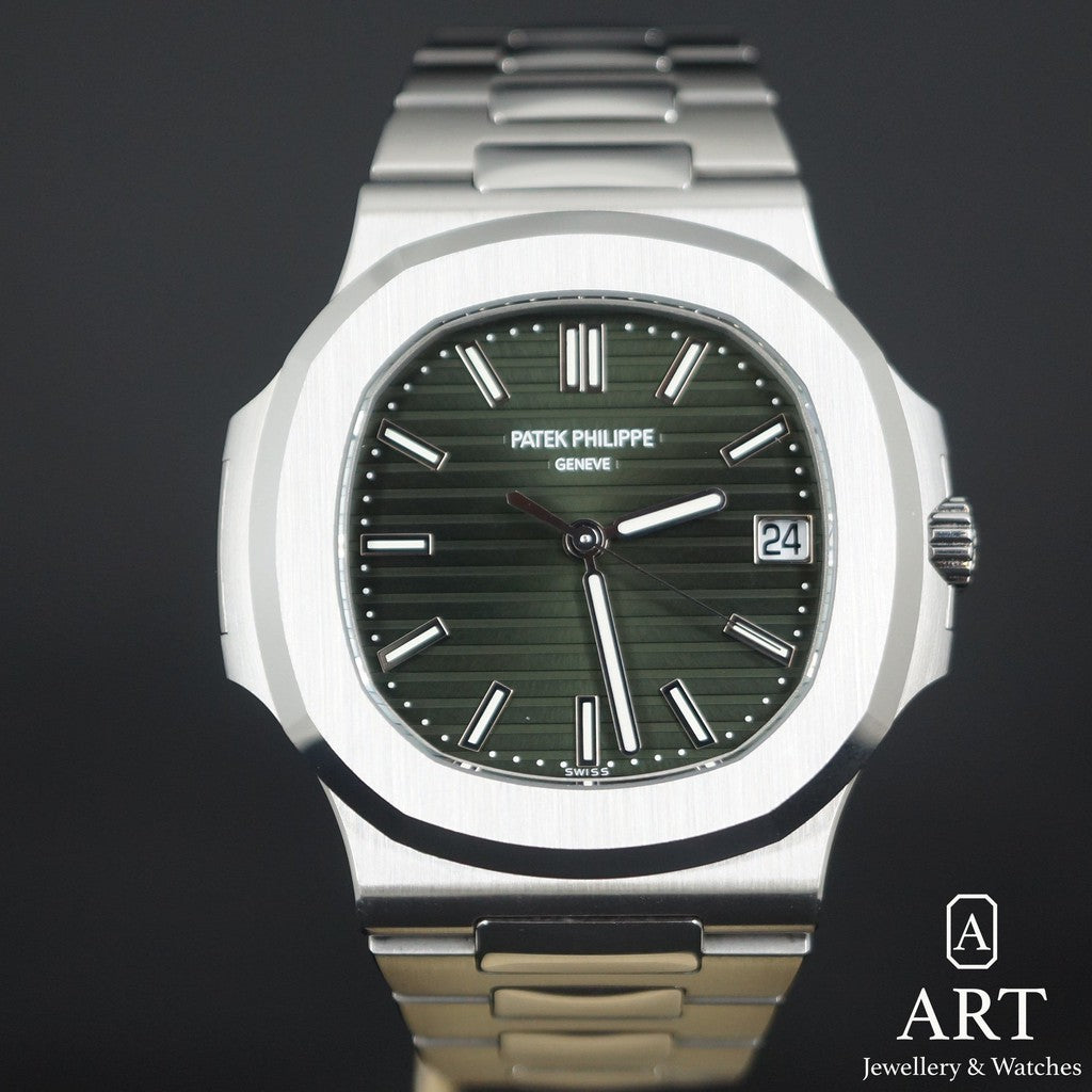 Pre-Owned Patek Philippe Nautilus 40mm 5711/1A-014 – ART Jewellery ...